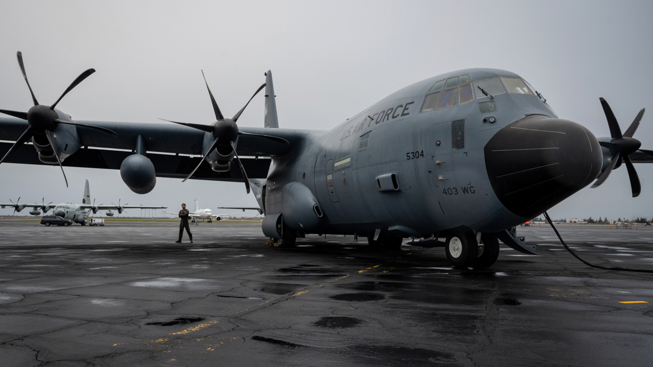 Video: Hurricane Hunters help with storm weather forecast | Fresno Bee