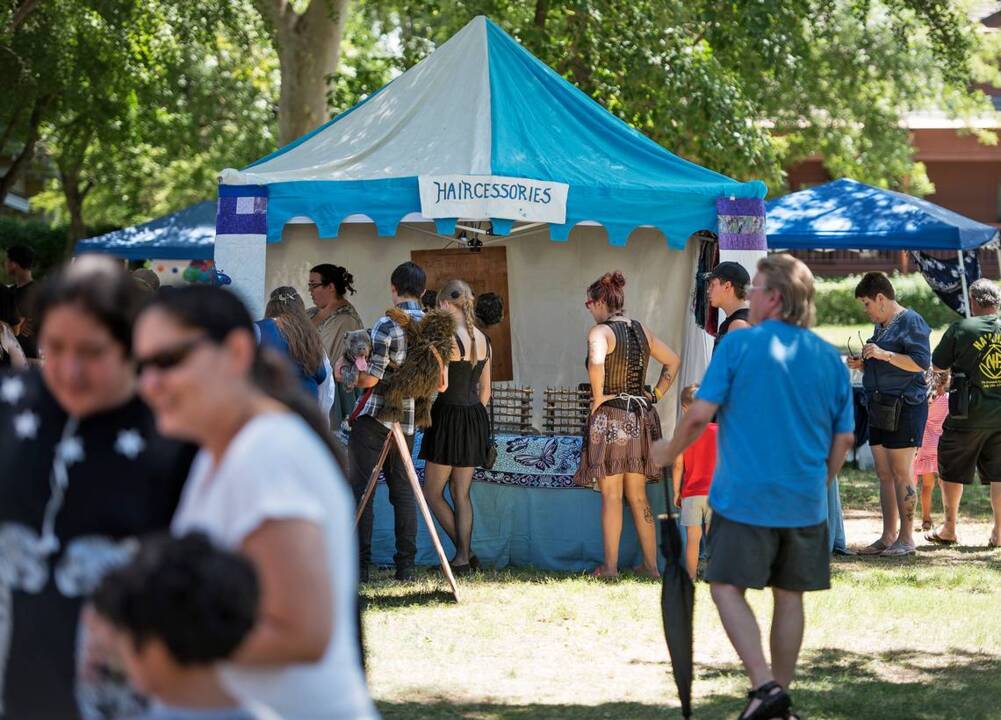 Inaugural Celtic and Renaissance festival at Modesto's Graceada Park ...