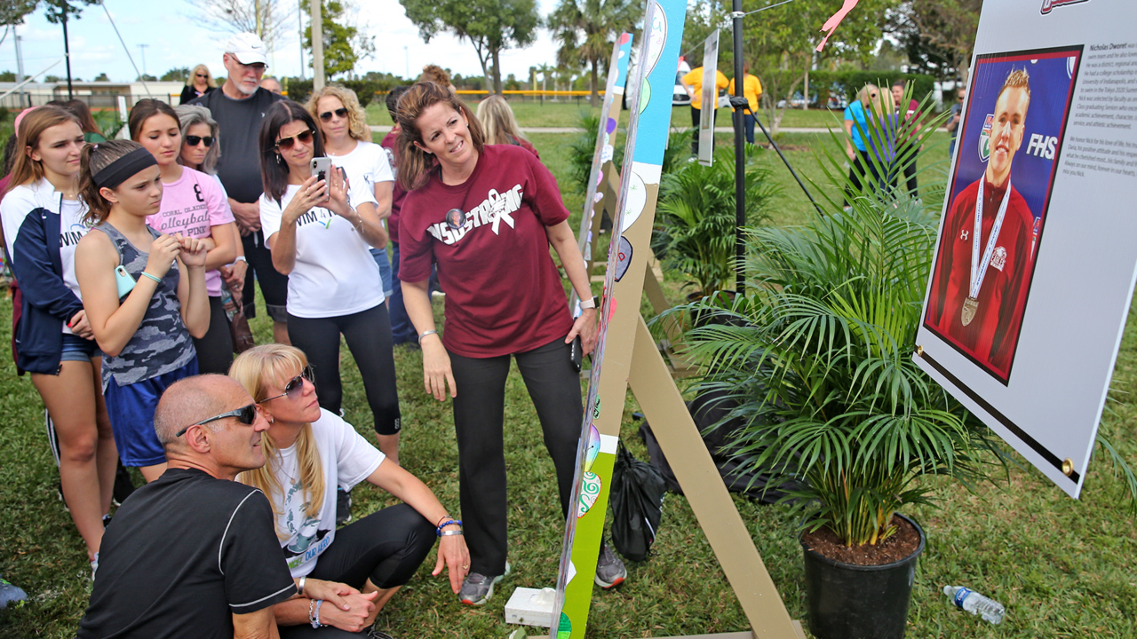 Parents of slain MSD student Nicholas Dworet look at art memorial to ...