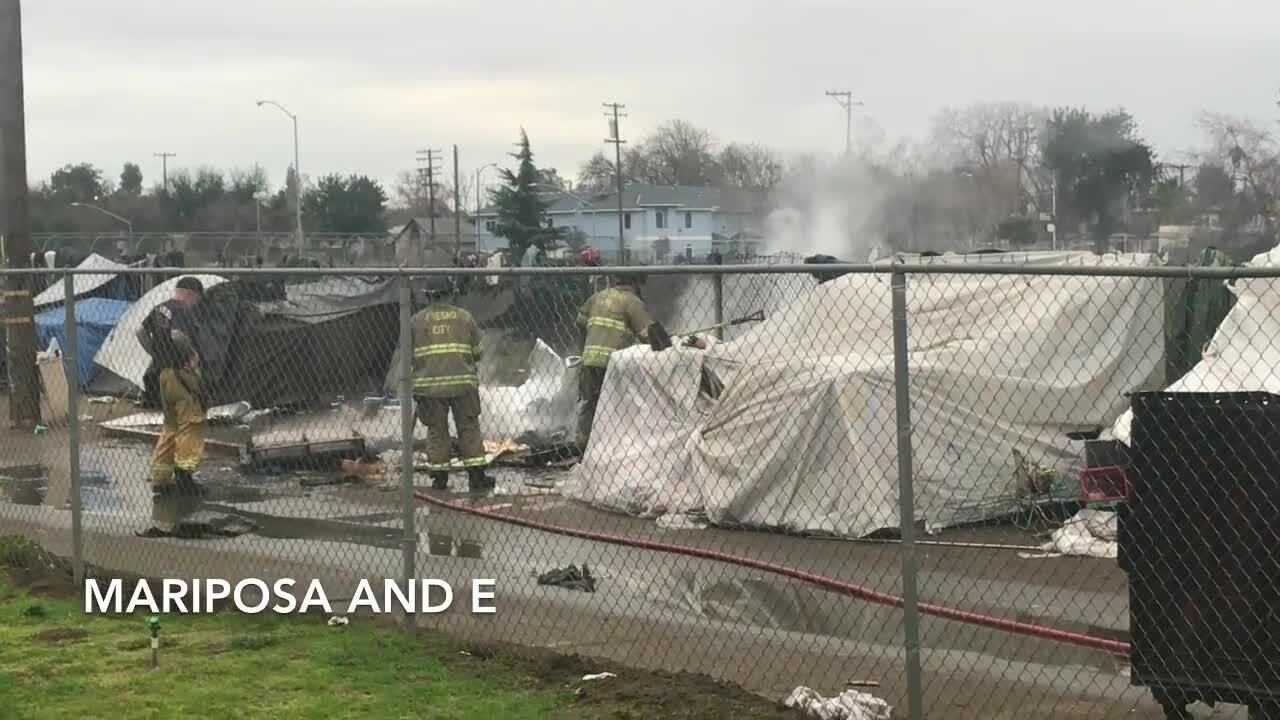 Firefighters Knock Down Blaze At Fresno Homeless Encampment Fresno Bee
