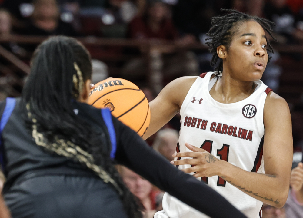 Gamecocks freshman Talaysia Cooper is learning to play on college level ...