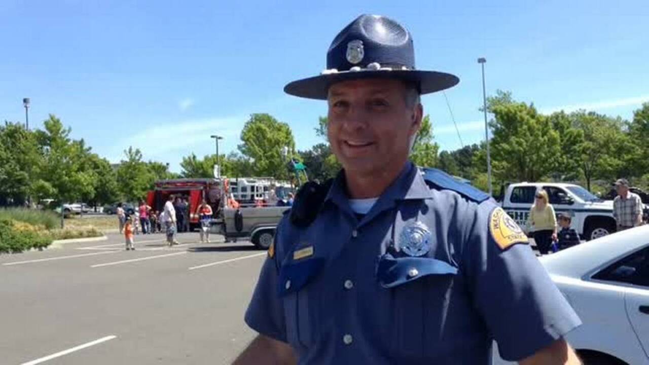 State trooper shows you how seat belts save kids' lives | Charlotte ...