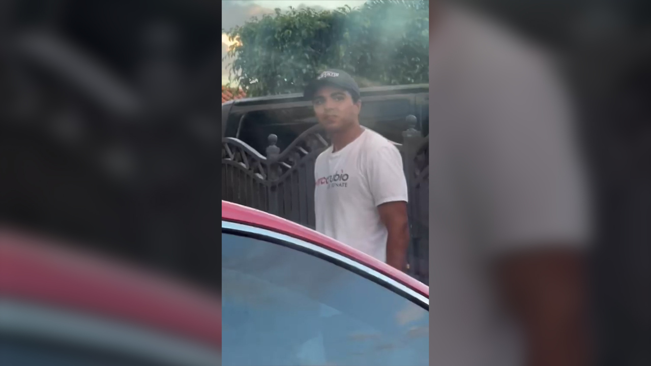 Watch confrontation before attack to canvasser in Hialeah | Miami Herald