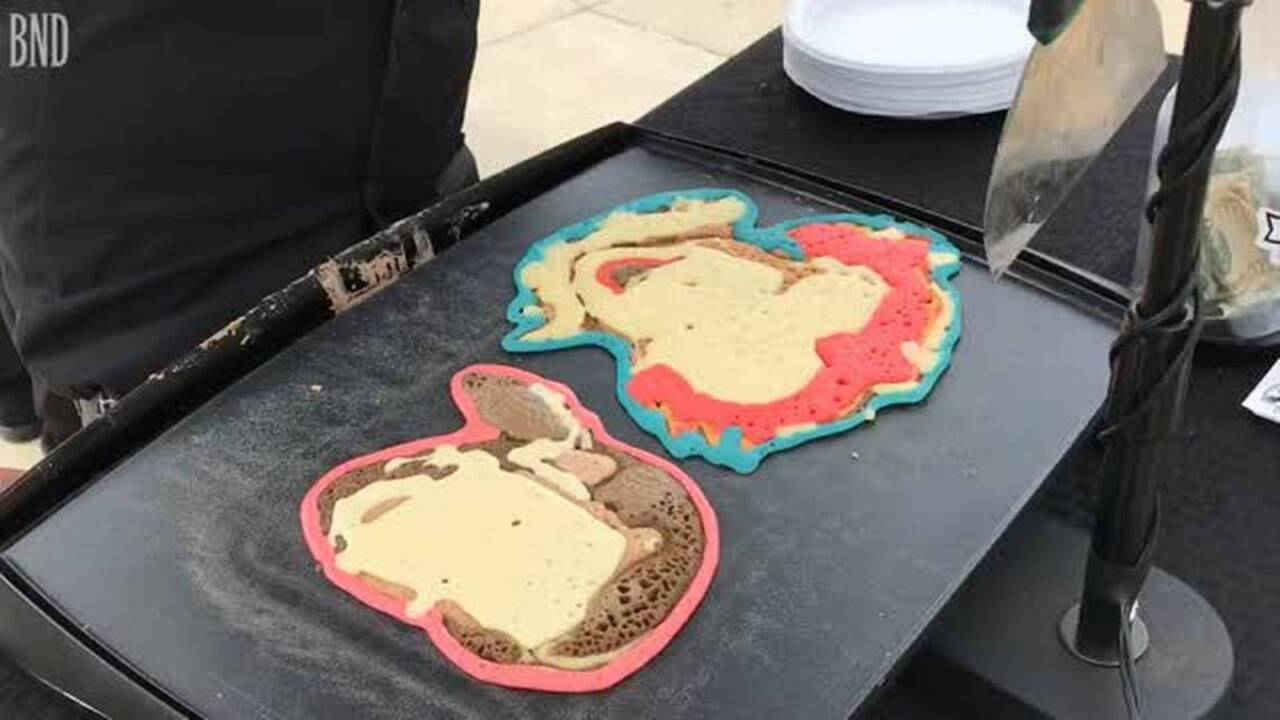 Pancake artists makes an edible Pennywise clown | Bradenton Herald