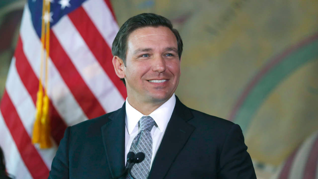 Florida Gov. DeSantis fund-raises for Trump impeachment defense | Miami ...