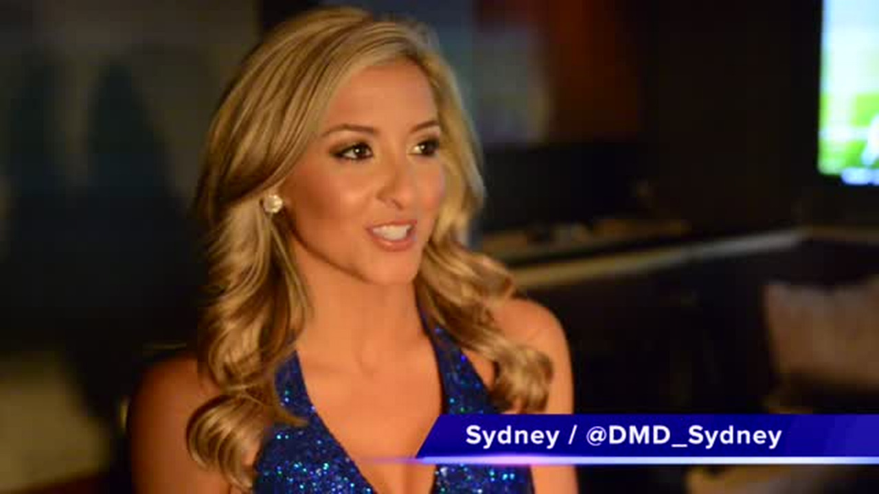 Dallas Mavericks Dancers swimsuit calendar release party | Fort Worth ...