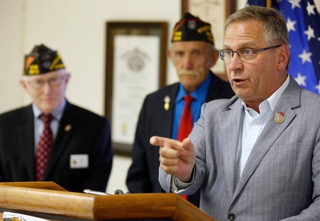 Rep Mike Bost veteran legislation event Scott Air Force Base | Tri-City ...