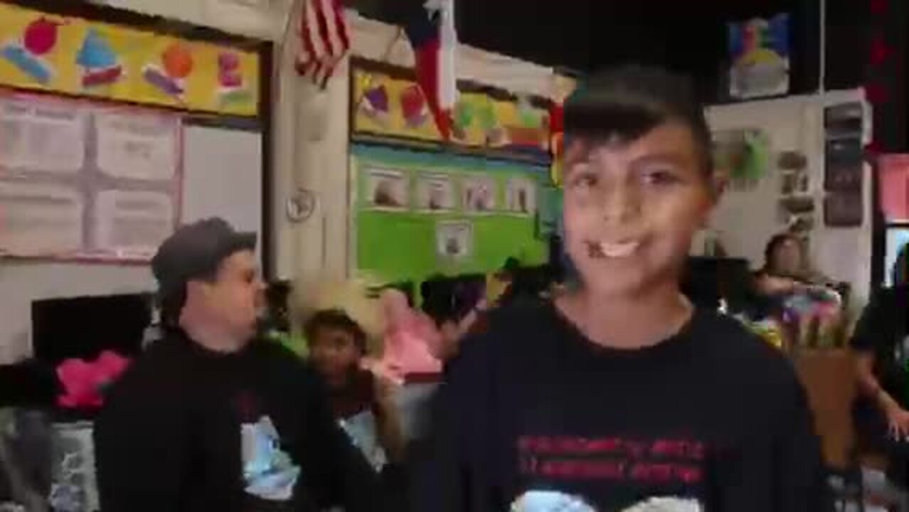 Texas teacher celebrates Latino culture in music video | Charlotte Observer