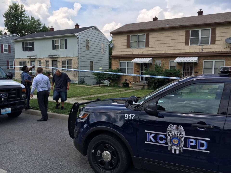 Raw video: Fatal shooting on 63rd leaves one dead, two critically ...