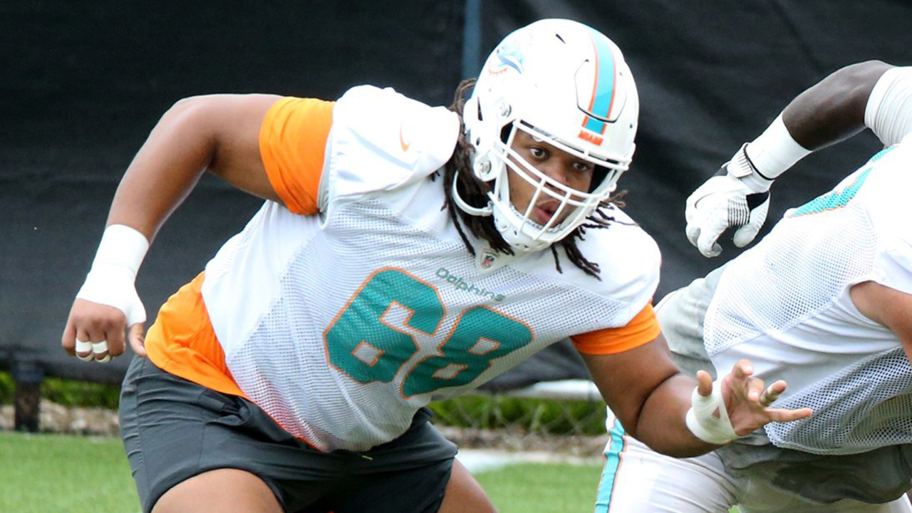 Robert Hunt discusses changing from tackle to guard in his second ...