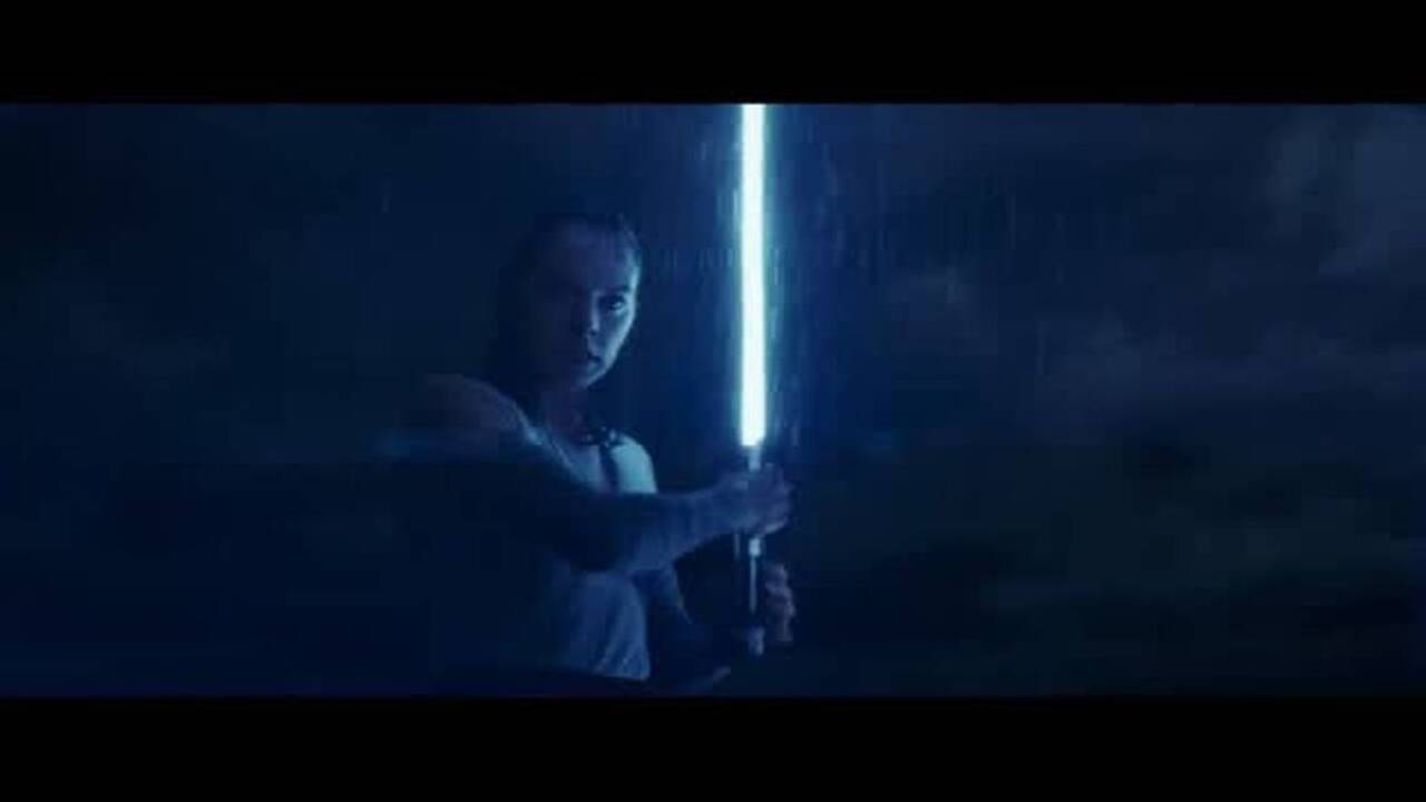 Star Wars: The Last Jedi "Awake" | Fresno Bee