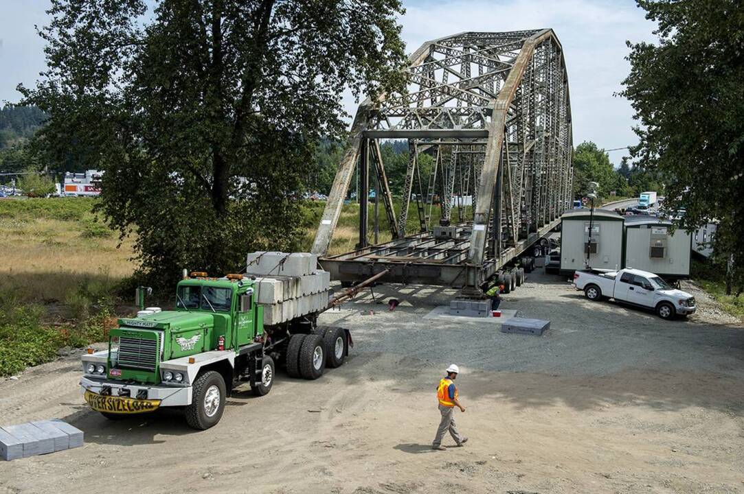 Moving the Puyallup River Bridge in one piece | Tacoma News Tribune