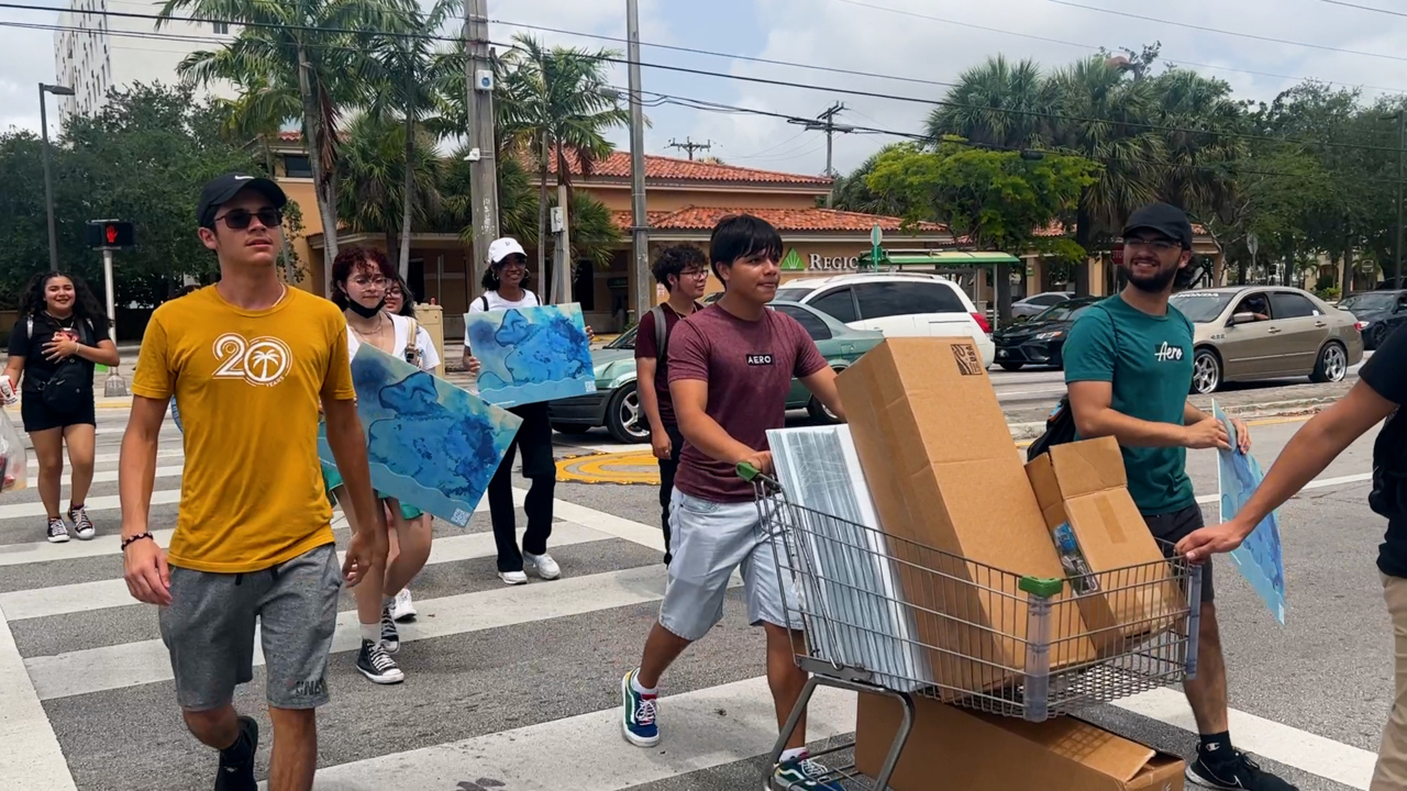 Miami students join artist Xavier Cortada’s climate change project ...