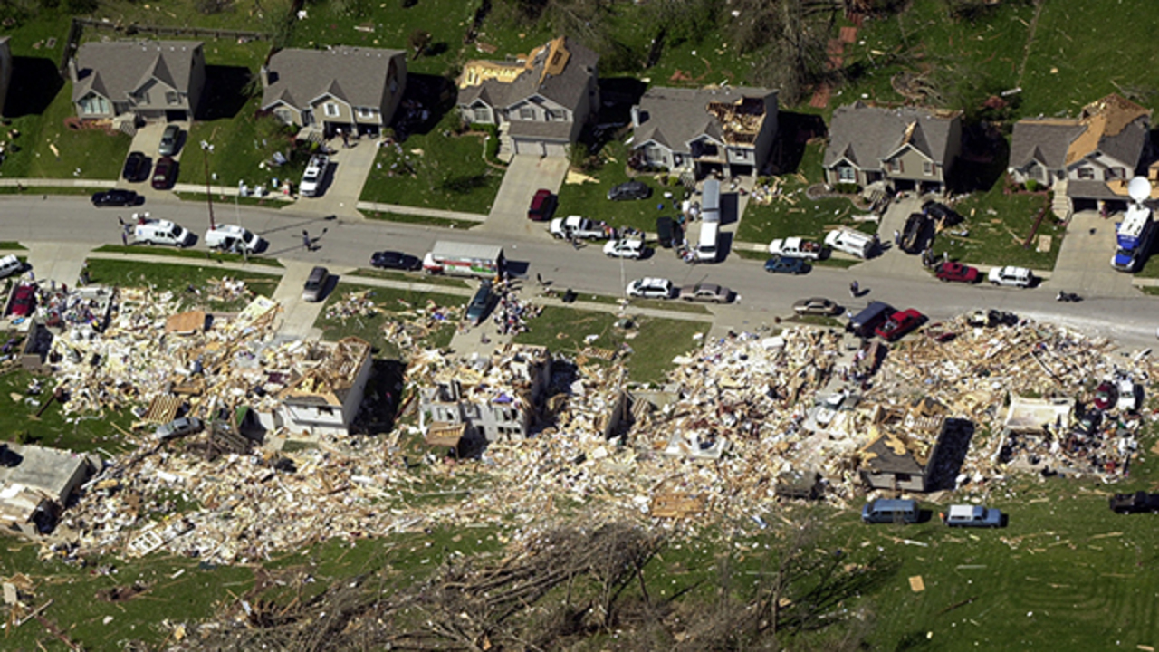 The last time a spate of tornadoes was this bad: 2003 | Kansas City Star