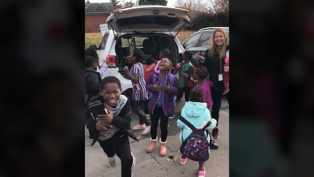 refugee children receive bikes from Kentucky resource director ...