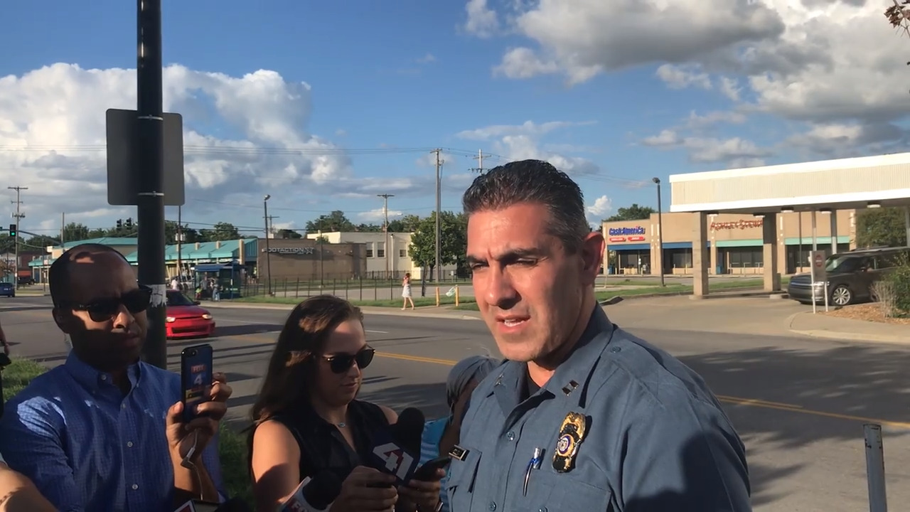 Kansas City police spokesman Capt. Lionel Colón speaks Monday about a ...
