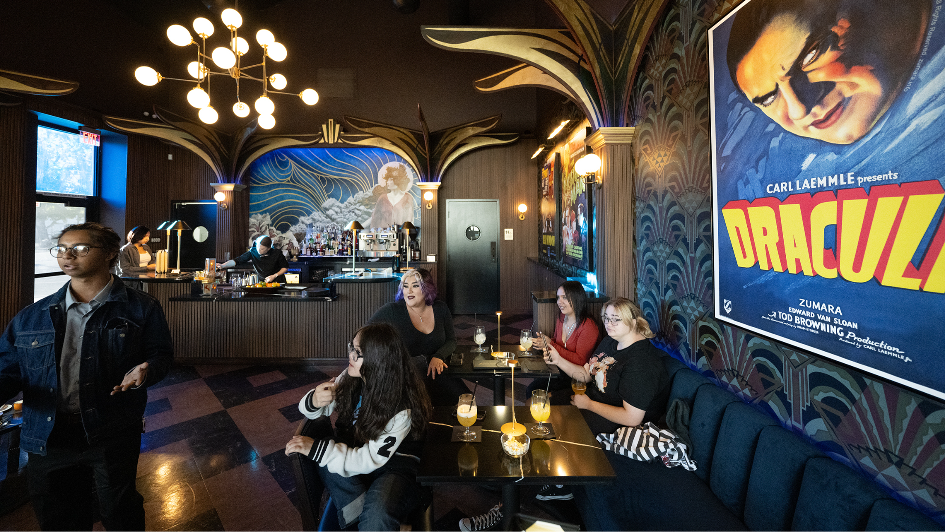 Modesto State Theatre opens new cocktail lounge Intermission | Modesto Bee