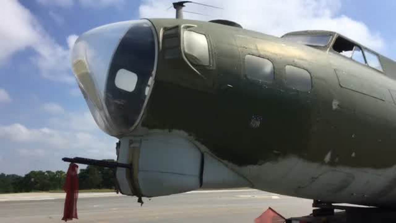 Video: B-17 arrives in Warner Robins | The State