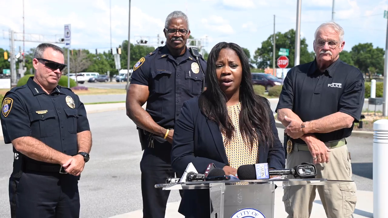 Video: Warner Robins mayor, police chief respond to recent homicides ...