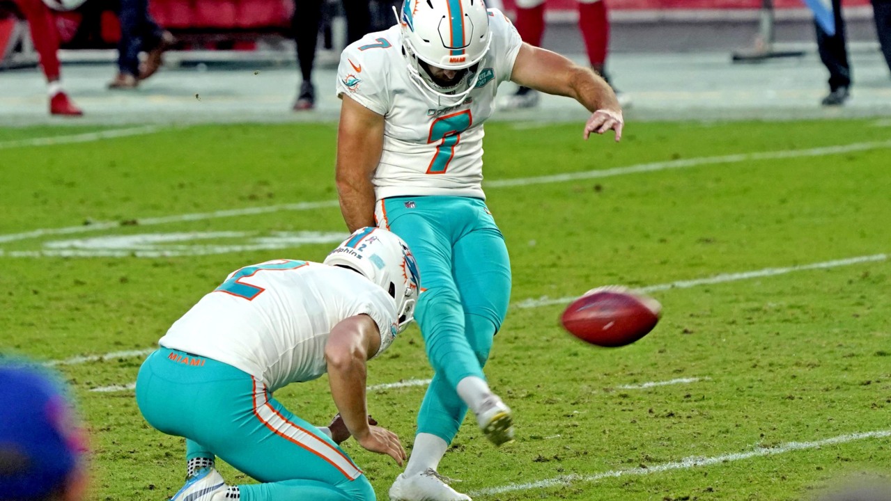 Miami Dolphins beat Arizona Cardinals despite great adversity | Miami ...