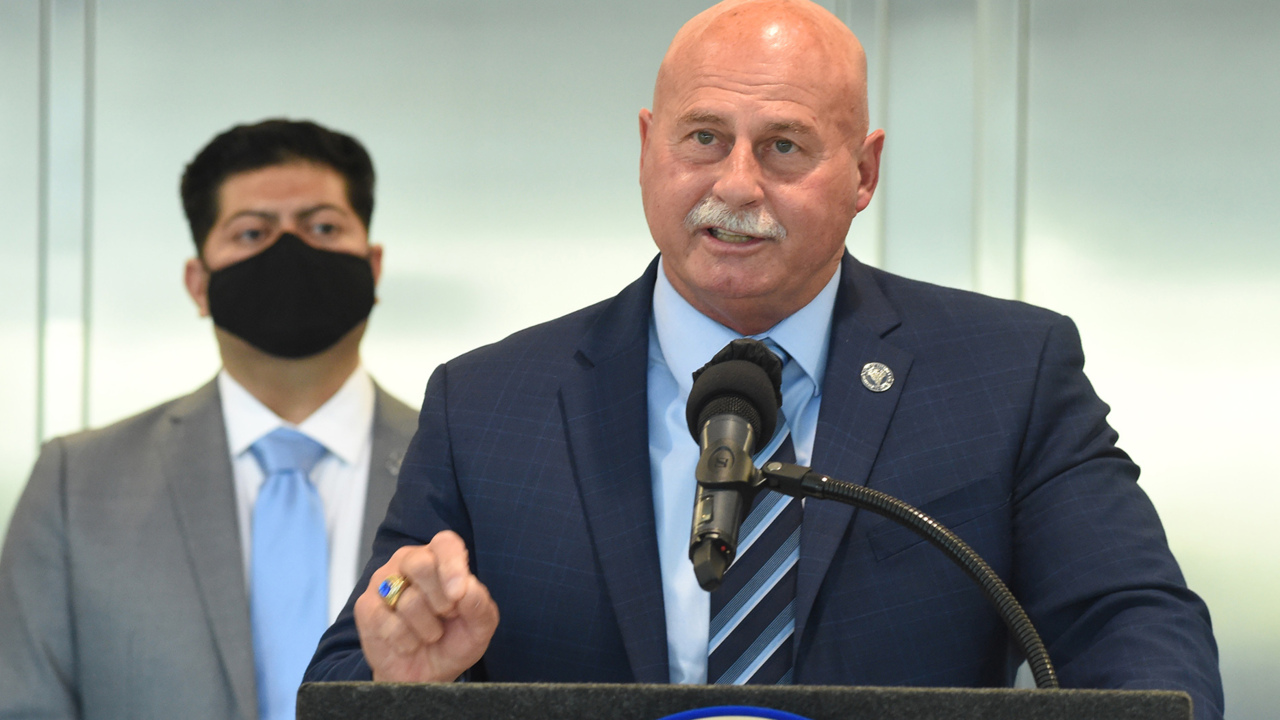 Fresno Mayor Jerry Dyer talks about the 'execution-style' murder of a ...