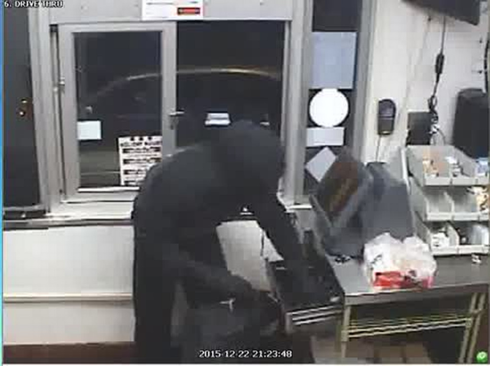 Video: Robbery at KFC near Fort Lauderdale | Miami Herald