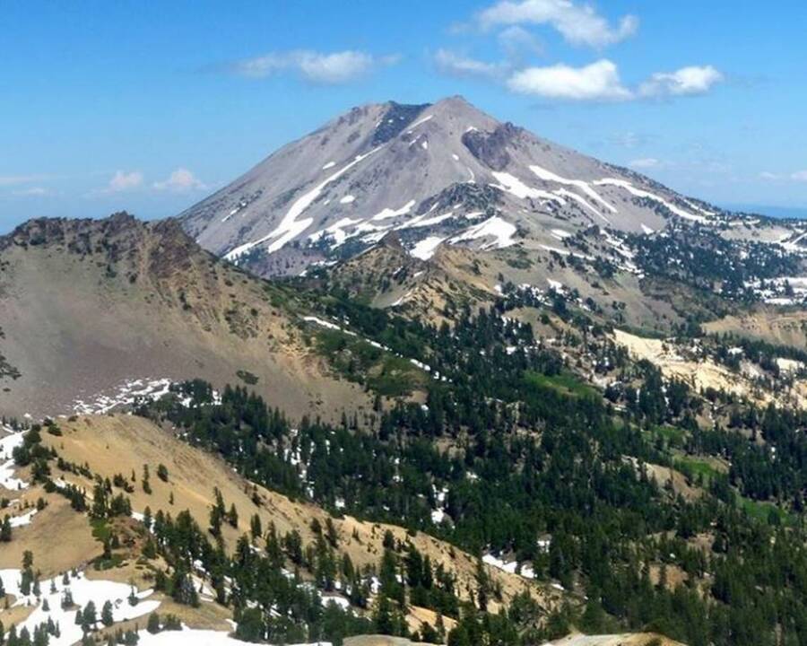 There are 8 active volcanoes in California. Which ones top the watch ...