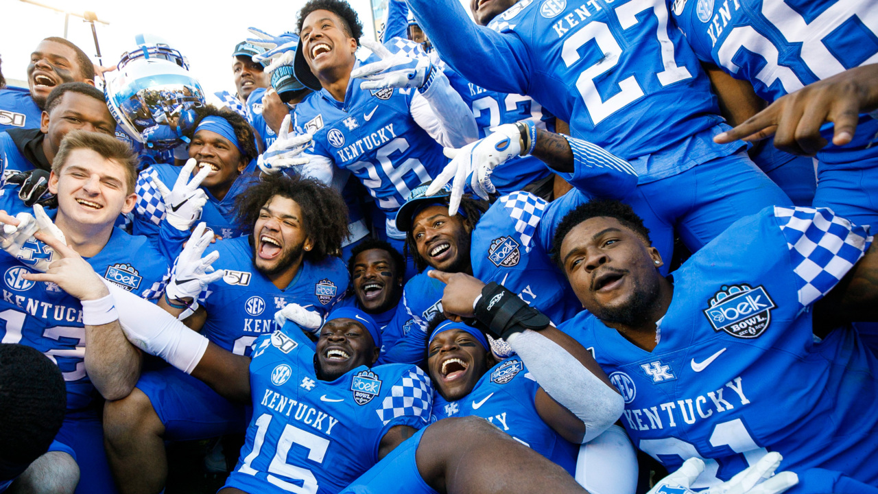 Recap: Kentucky vs. Virginia Tech in 2019 Belk Bowl | Lexington Herald ...