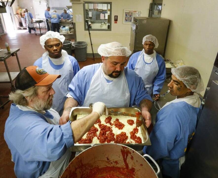 CMC prison inmates learn to cook through Cuesta partnership | San Luis ...