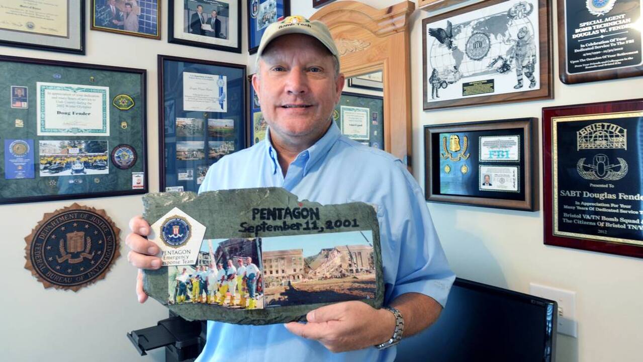 What's a typical day like for an FBI bomb technician? Find out here ...