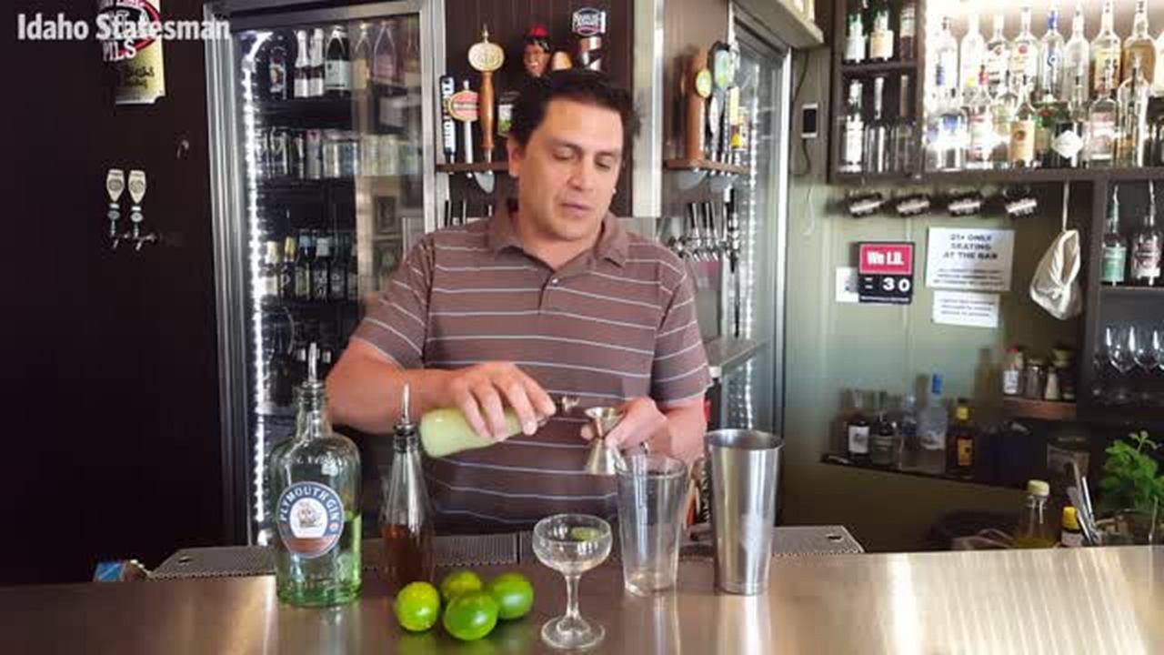 Cocktail recipe: How to make a Gimlet | Idaho Statesman