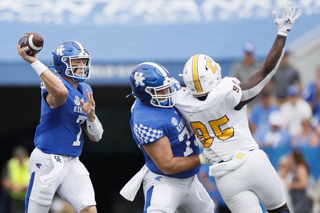 Kentucky football quarterback on win over Chattanooga | Lexington ...