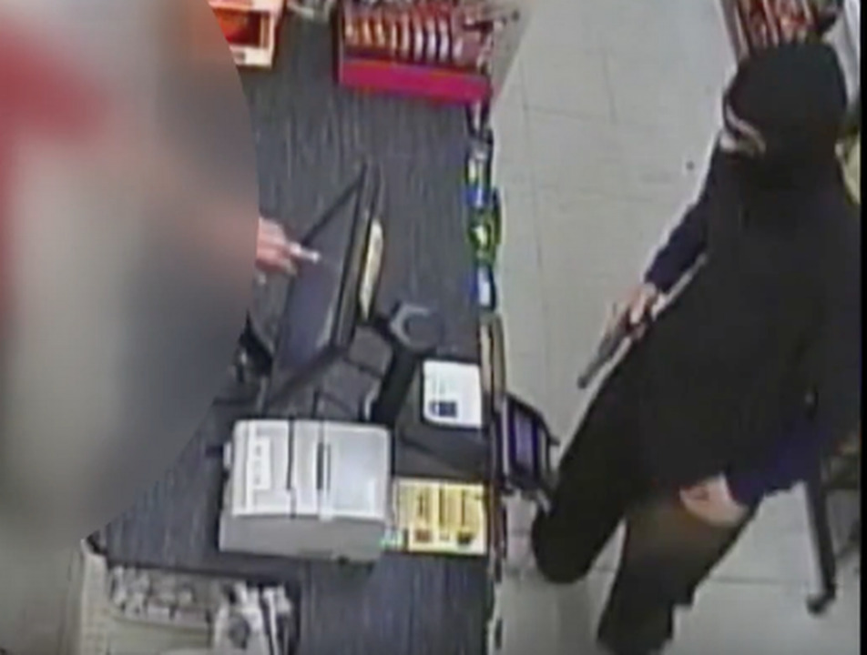 Sarasota Police Attempt To Identify Armed Robbery Suspect Bradenton