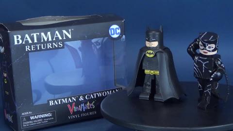 Diamond Select Batman Returns Vinimates Review - HideoutTV