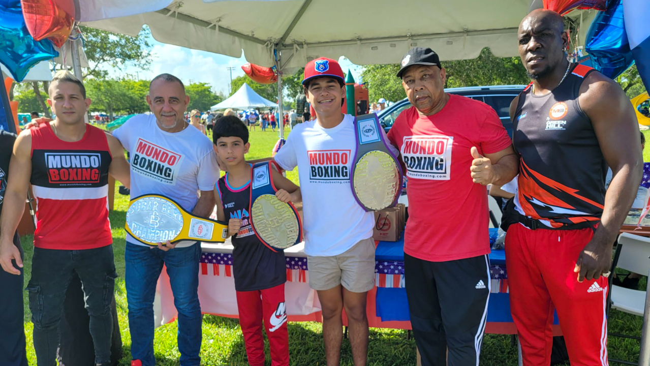 Mundo Boxing extiende su mano a la comunidad de Miami | El Nuevo Herald