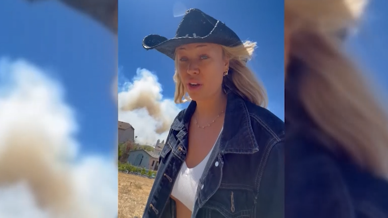 California resident evacuates Sandy Fire with chickens | AccuWeather
