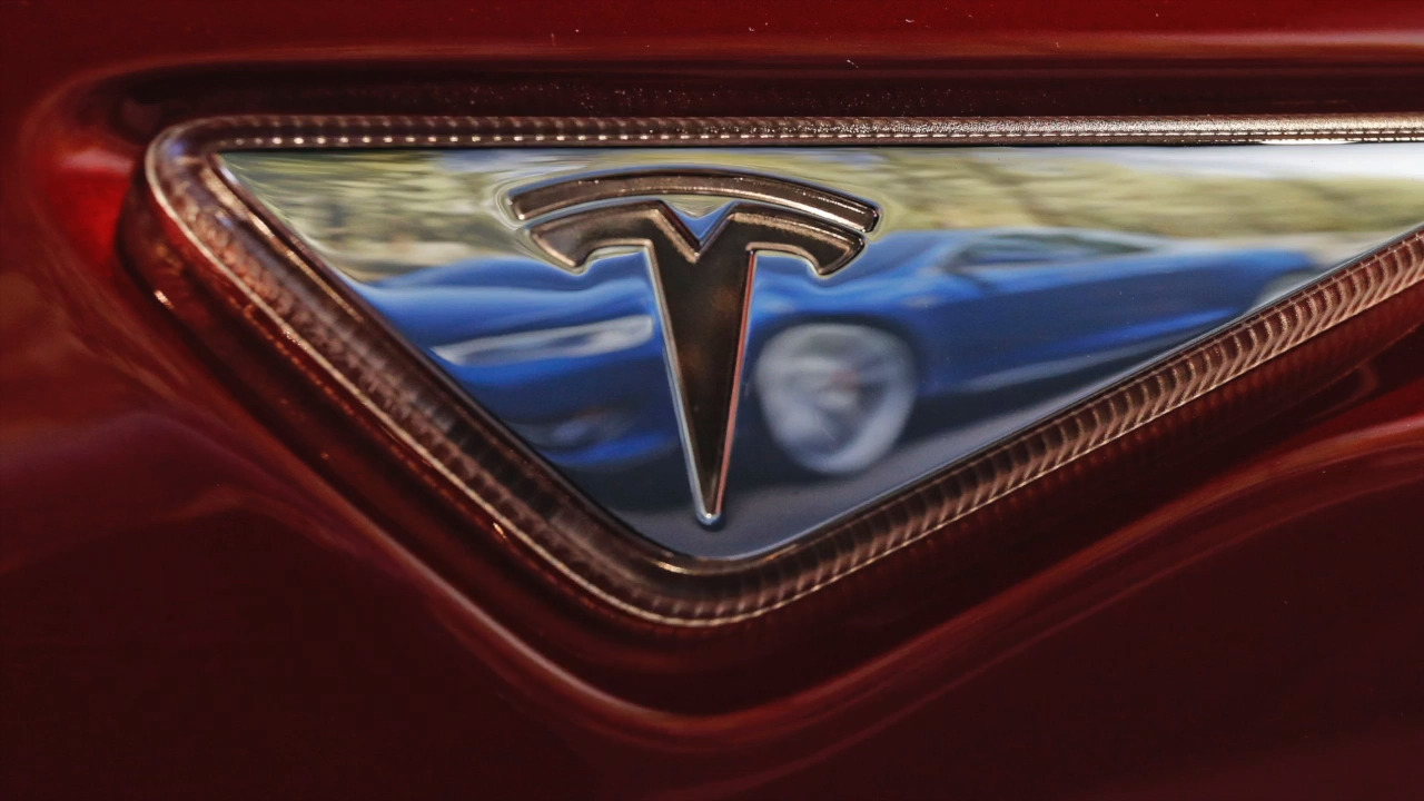 ‘F*ck Elon Musk,’ writes CA lawmaker on Twitter in Tesla spat | Fresno Bee