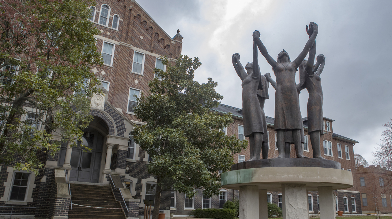 Historic Ruma, Illinois convent still stands as nuns leave | Belleville ...