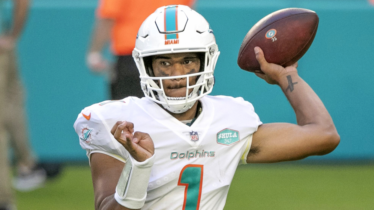 Dolphins quarterbacks coach Charlie Frye on coaching Tua at the Elite ...