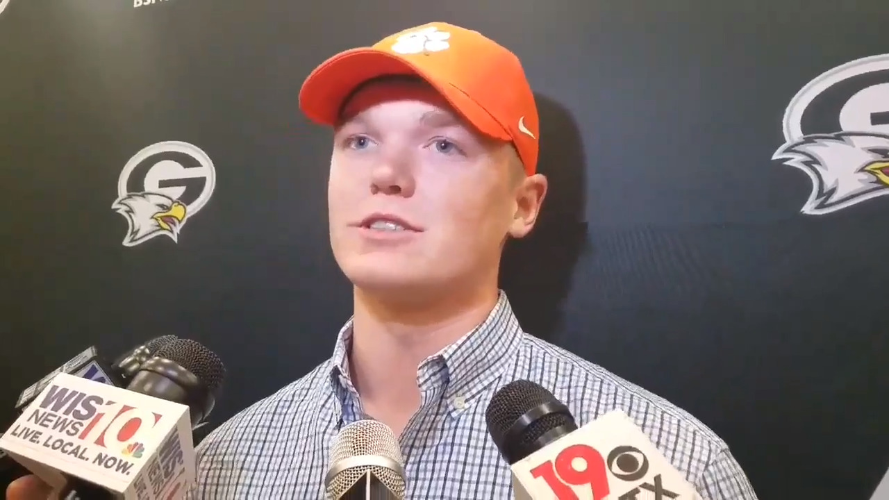 Why Clemson football is best fit for QB Hunter Helms | The State