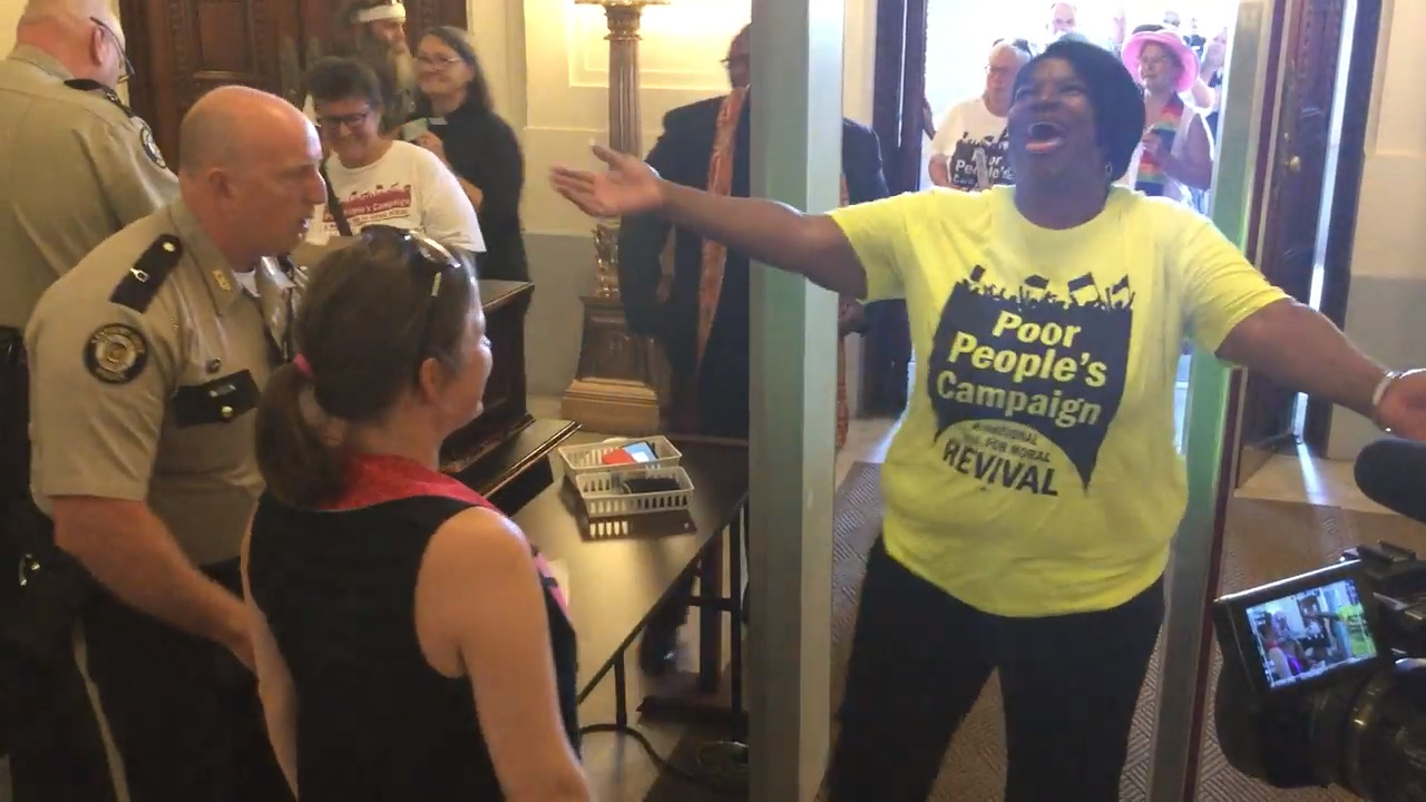 Poor People’s Campaign allowed inside Kentucky Capitol | Kansas City Star