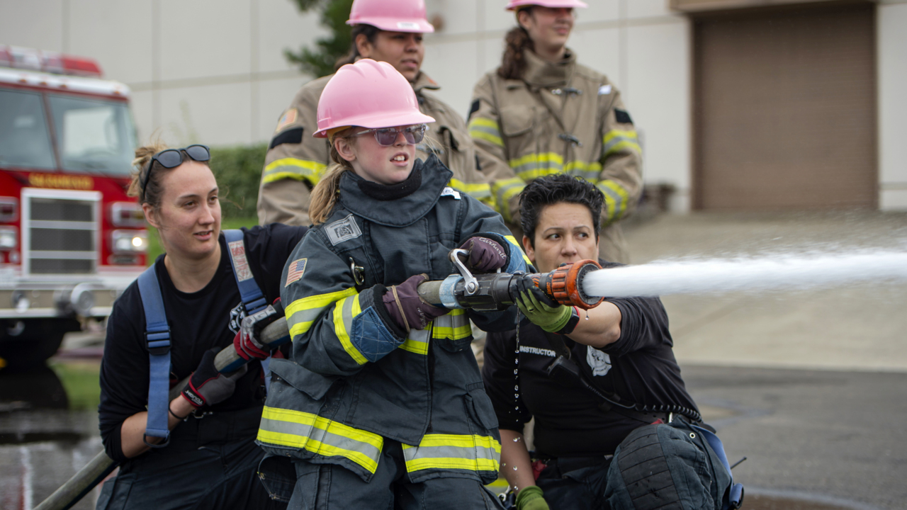 Video: California firefighters all girls fire camp in Sacramento ...
