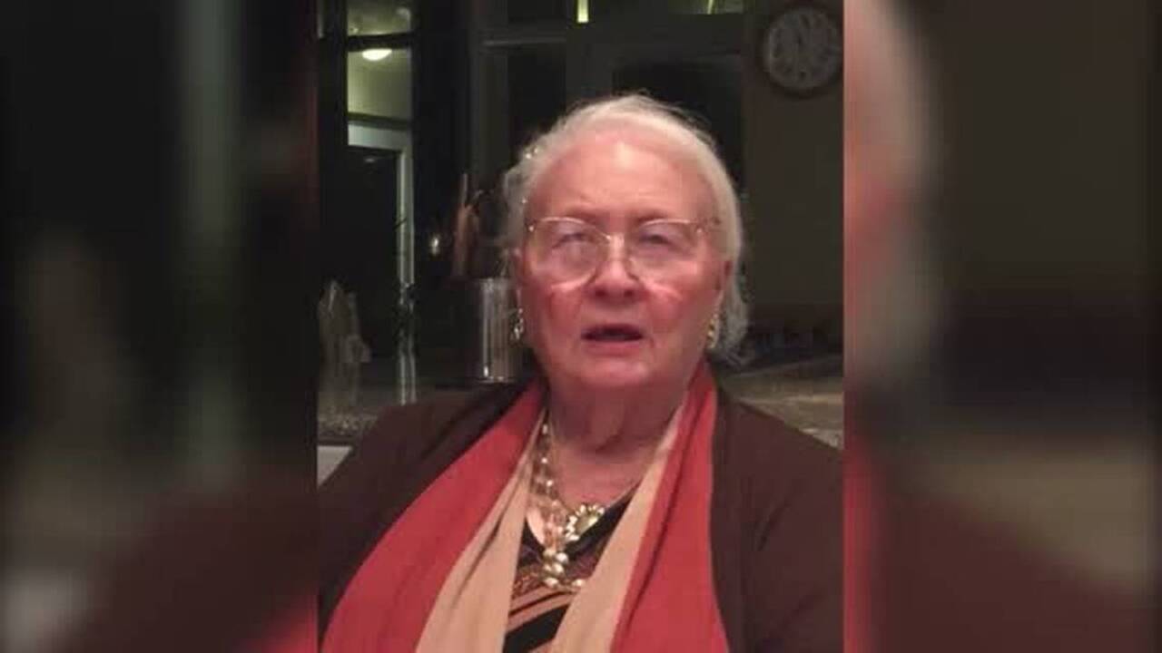 Helen Riley recalls her soaring romance with her husband | Miami Herald