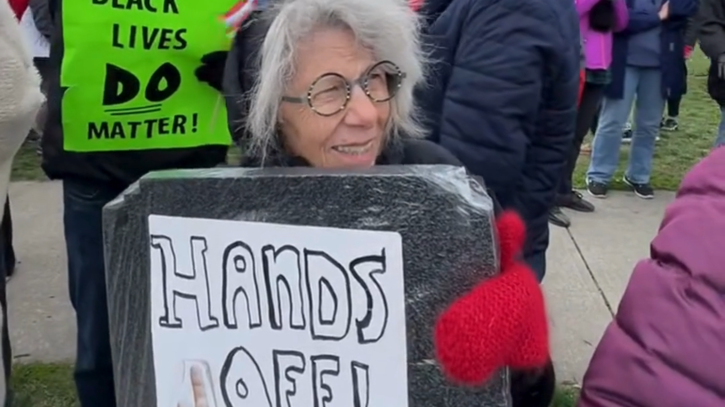 Protesters at KC Hands Off rally sound off on Trump (Video) | Kansas ...
