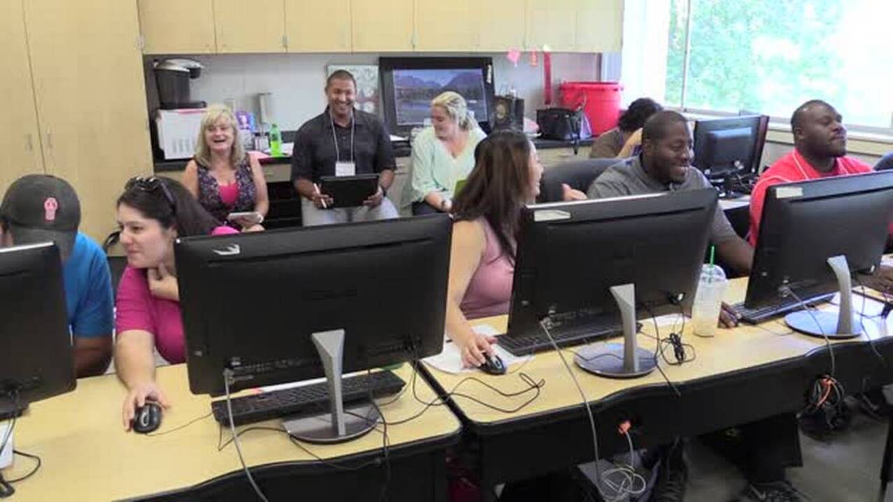 Fresno State teacher programs expand with Department of Education grant ...