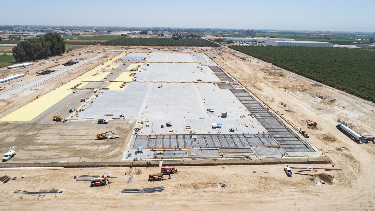 Turlock CA Amazon fulfillment center set to open in 2022 | Modesto Bee