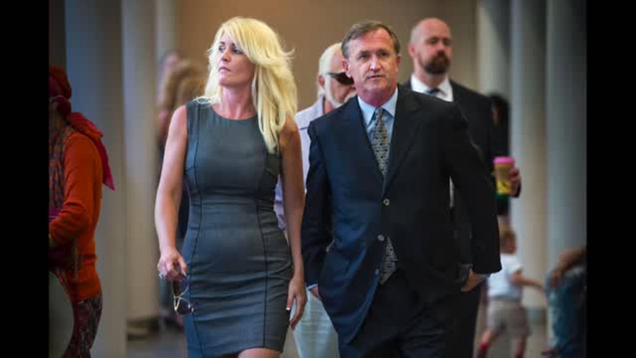 Video: Mike Lyon barely escapes return to jail. Judge warns him after ...