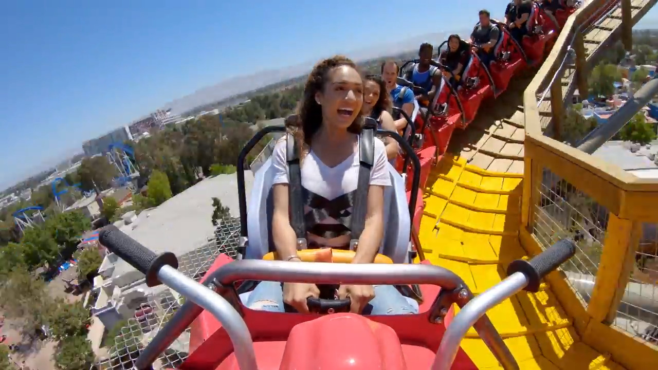 This video gives you the thrill of riding the Great America new roller ...