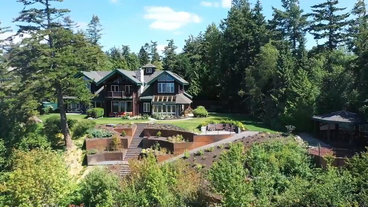 This $3.69 million waterfront home is for sale in Bellingham ...