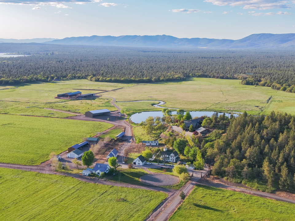 Huge former Shasta County ranch of Bread lead singer for sale ...